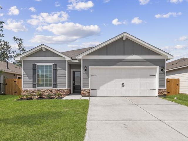 15875 Berry Hill Dr, Conroe, TX 77303