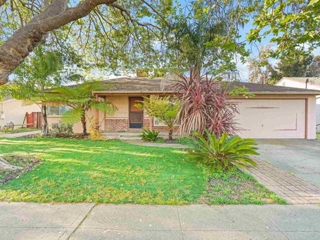 15879 Via Cordoba, San Lorenzo, CA 94580
