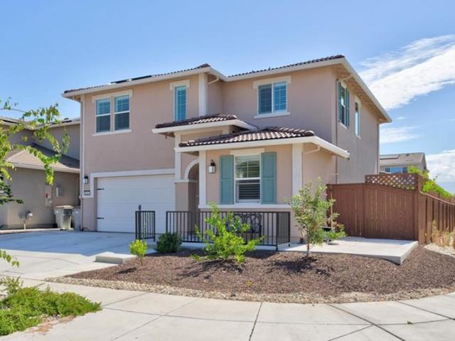 1587 Levy St, Woodland, CA 95776