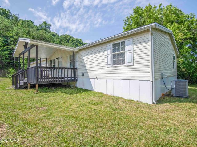 1587 Lower Caney Valley Rd