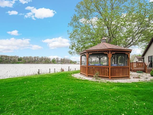 1588 W Severs Road