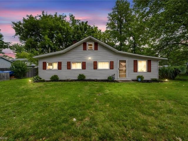 1588 Yale Ave, Madison, OH 44057