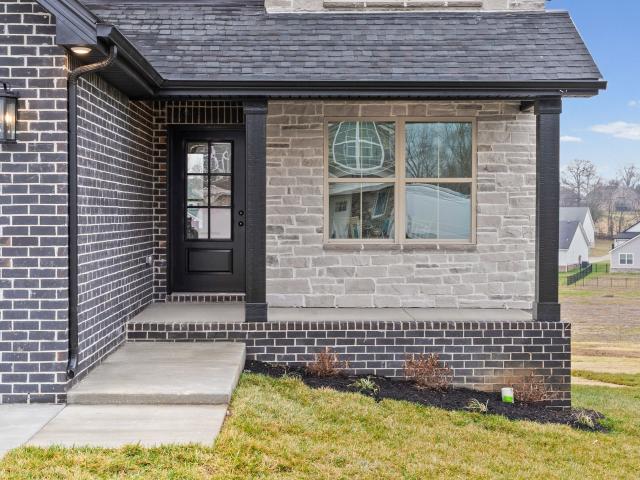 1589 Collins View Way, Clarksville, TN 37043 | MLS #3061 | Compass