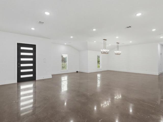 1589 County Road 252