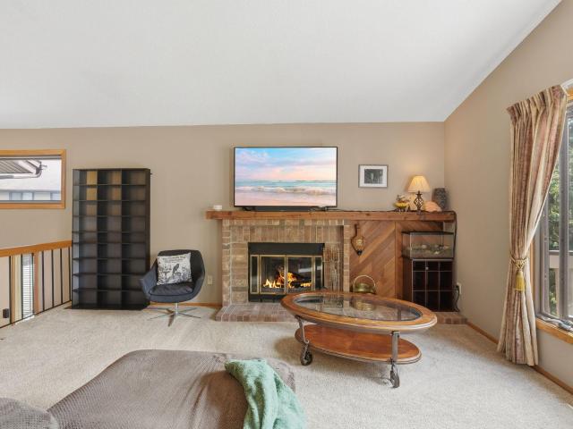 1589 Four Oaks Road