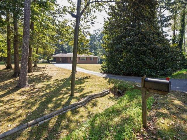 1589 Hammond Woods SW