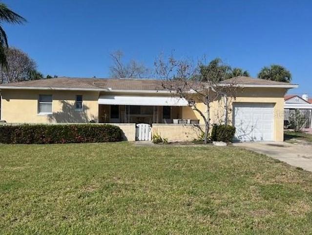 15803 2nd St E, Redington Beach, FL 33708