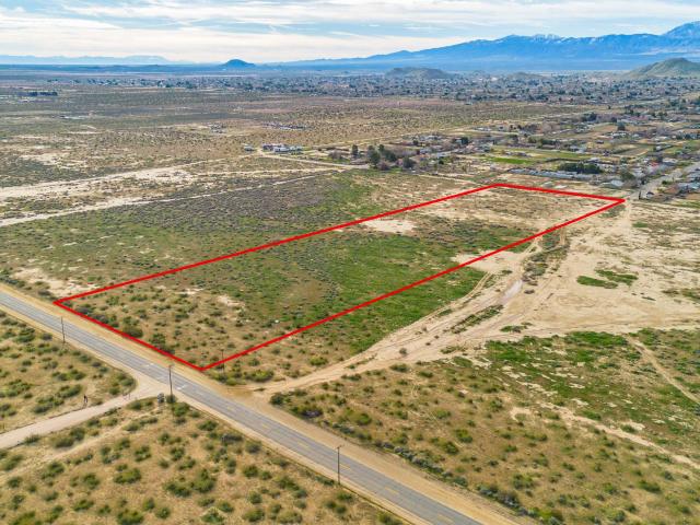 15800 Avenue M Lake E, Lancaster, CA 93535 | MLS #26001