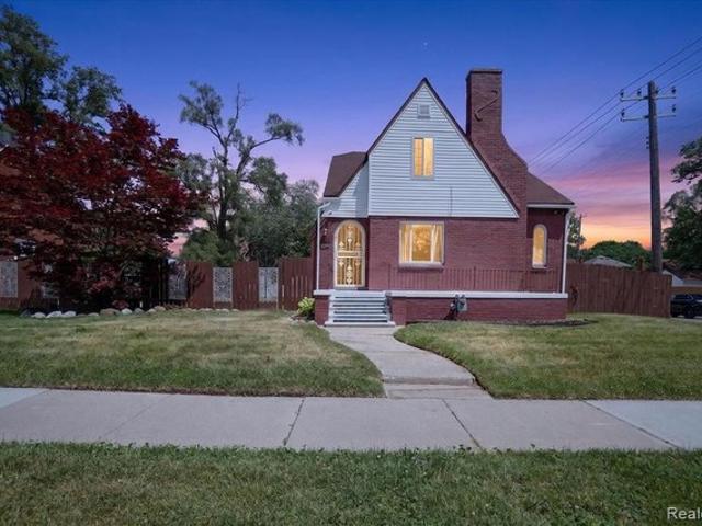 15802 Mansfield St, Detroit, MI 48227