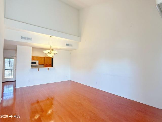 15802 N Hidden Valley Lane