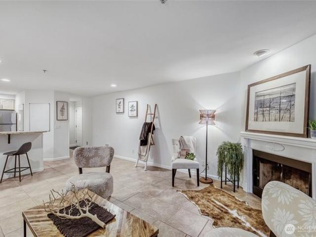 15805 Waynita Way NE Apt D107, Bothell, WA 98011