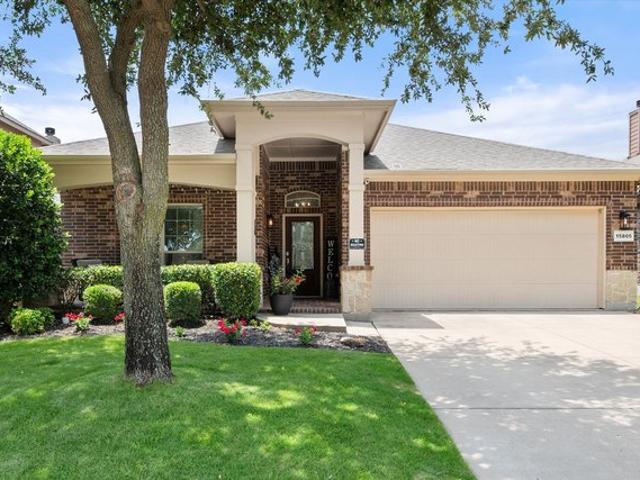 15805 Carlton Oaks Dr, Fort Worth, TX 76177