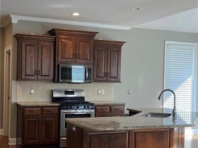 15805 NW 124th St, Platte City, MO 64079