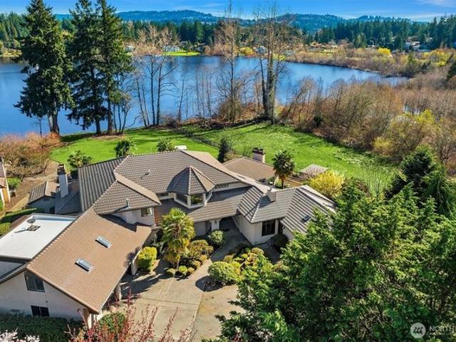 15805 SE 16th St, Bellevue, WA 98008