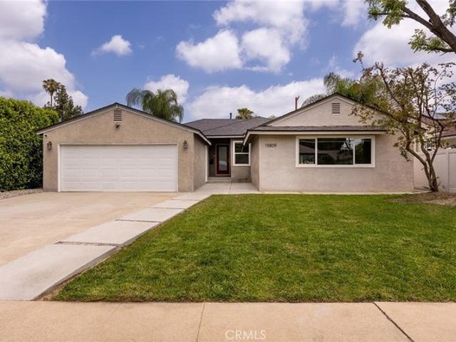 15809 Kingsbury St, Granada Hills, CA 91344
