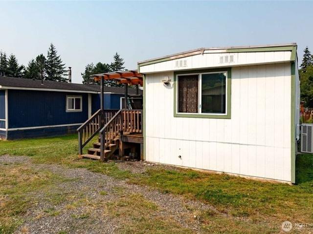 1580 Main St Trlr 13, Ferndale, WA 98248