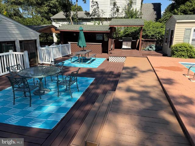 1580 Brownsville Road