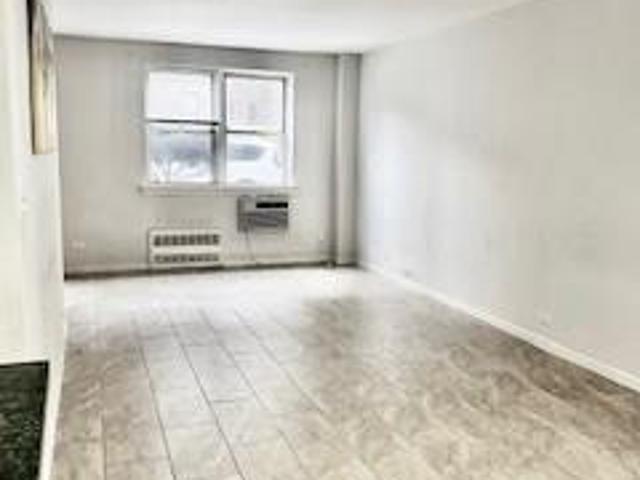 1580 East 13th Street, Unit 1D