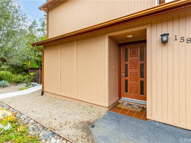 1580 Emerson