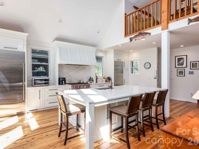 1580 Fairway Dr, Lake Toxaway, NC 28747 | MLS #4361