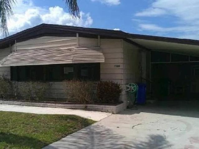 1580 Longbow Dr, Lakeland, FL 33810