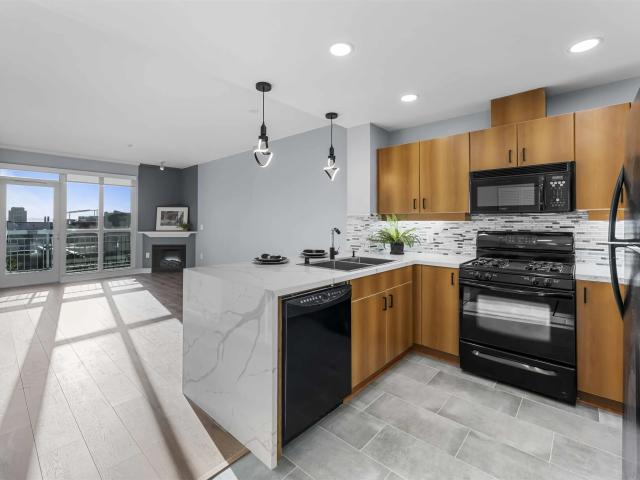 1580 Union St, Unit 407, San Diego, CA 92101 | MLS #260005 | Compass
