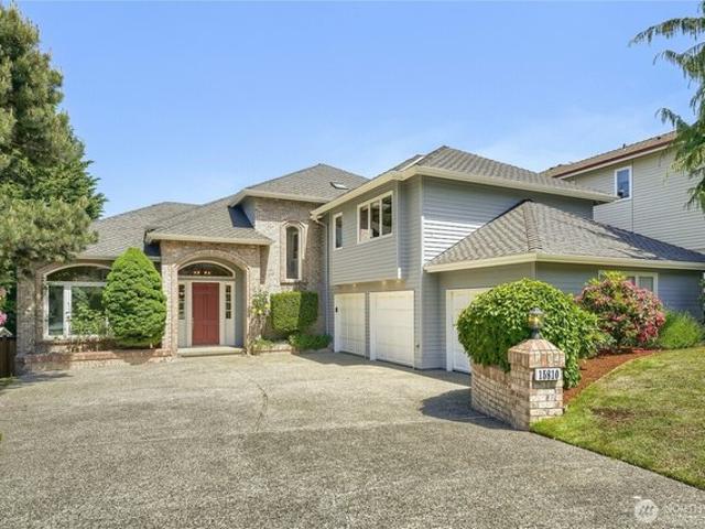 15810 SE 45th Pl, Bellevue, WA 98006