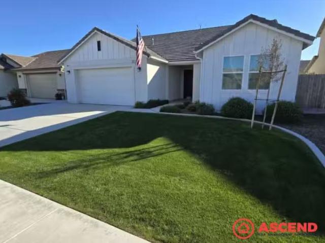 15811 Santa Clara Ct, Bakersfield, CA 93314