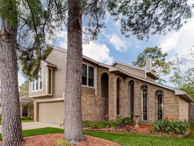 15811 Spring Forest Drive