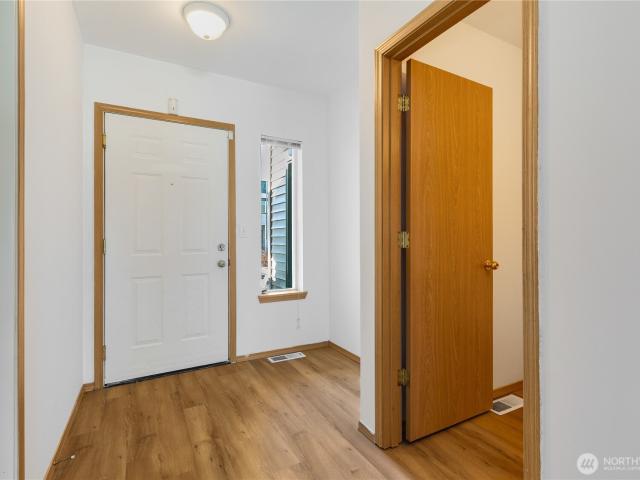 15815 Admiralty Way # C4