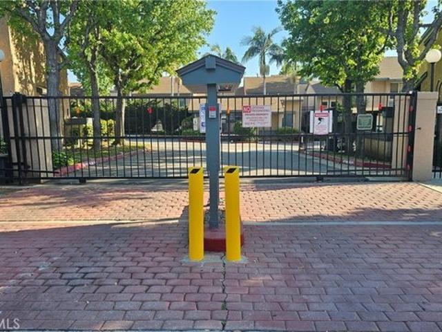 15818 Fallen Leaf Rd, La Puente, CA 91744