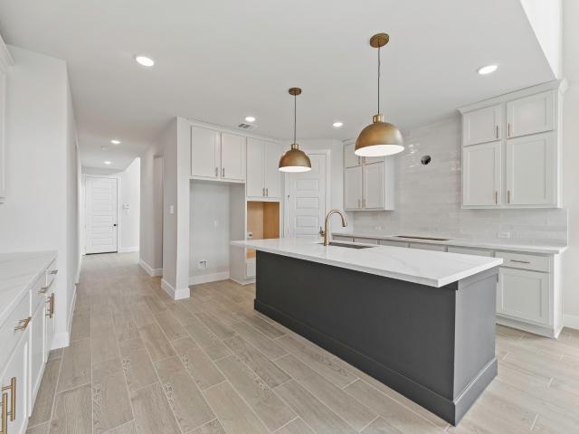 15818 Swan Lake Lane