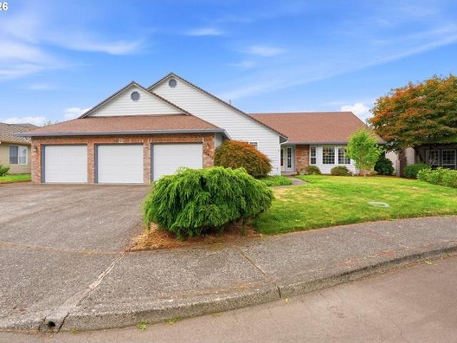 15819 NE 19th St, Vancouver, WA 98684
