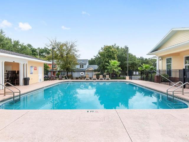 1581 NW 29 Rd, Unit 2, Gainesville, FL 32605 | MLS #GC538398