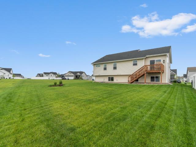 1581 Philipp Way, Shakopee, MN 55379 | MLS #7049 | Compass
