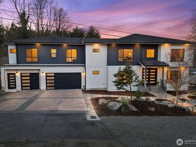 1581 th Ave S, Tukwila, WA 98188