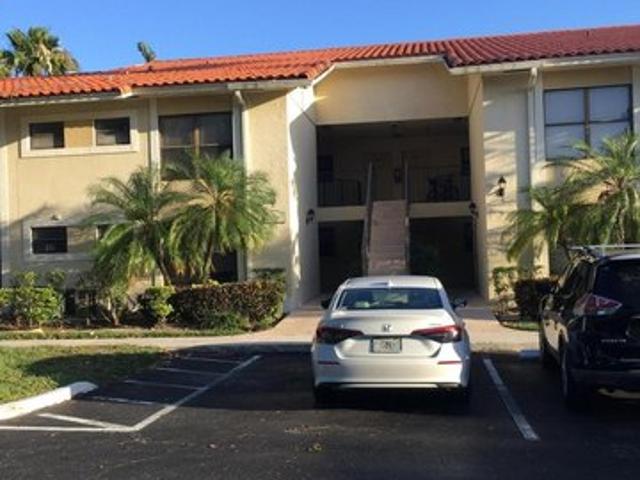 1581 Windorah Way Apt A, Royal Palm Beach, FL 33411