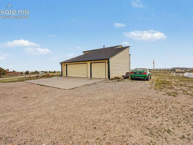 15820 Valdez Circle