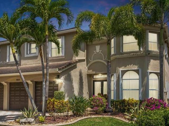 15821 51st St SW, Miramar, FL 33027