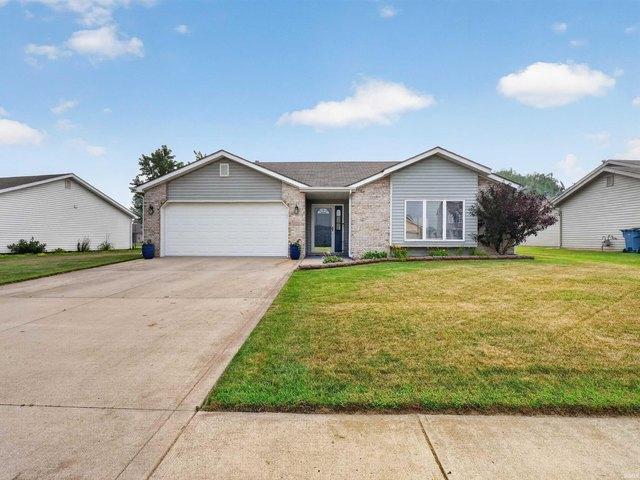 15822 Grand Willow Blvd, Huntertown, IN 46748