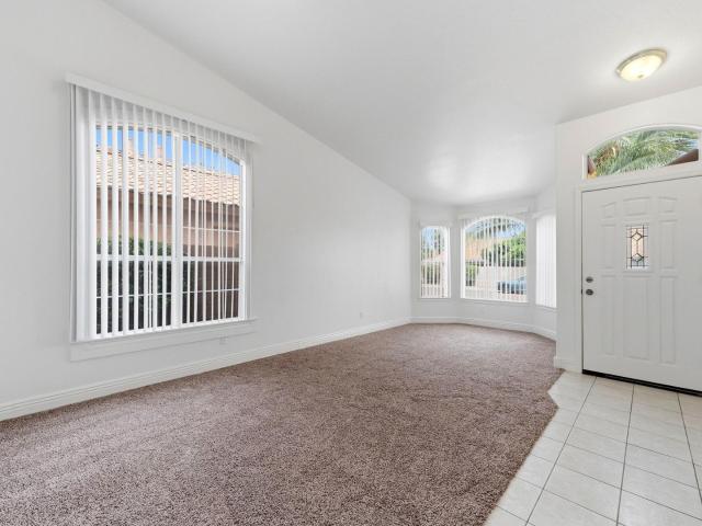 15822 S 32nd Place