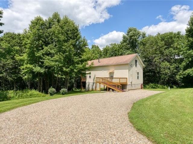 15825 Freedom Rd, Kimbolton, OH 43749