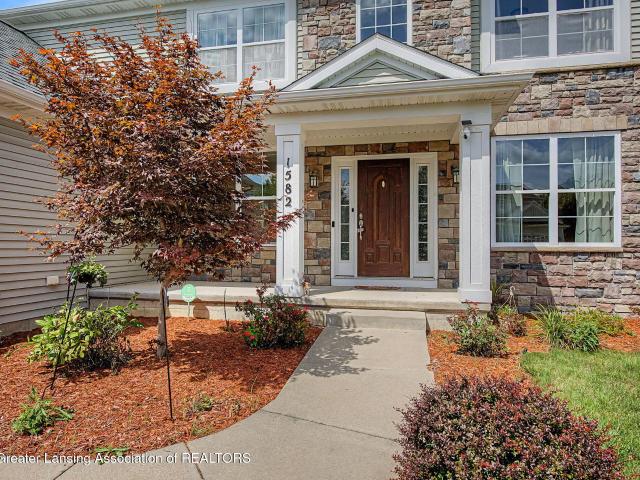 1582 Maiden Lane