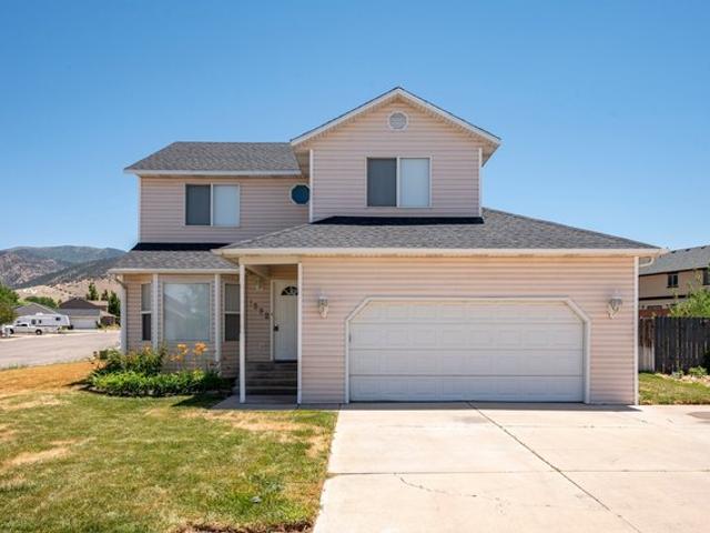 1582 N Cedar Bluffs Blvd, Cedar City, UT 84720