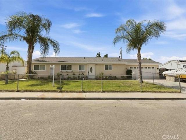1582 Dakin Ave, Simi Valley, CA 93065