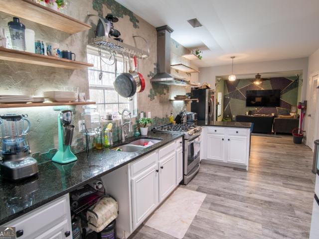 1582 Ewing Farm Drive