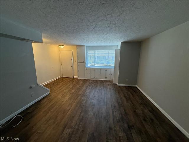 1582 Lee Terrace Drive