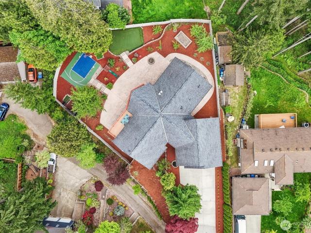 15831 SE 43rd Place