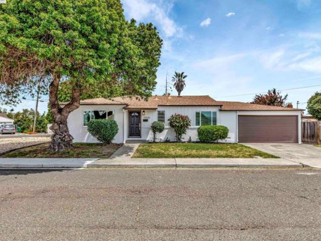 15834 Via Hornitos, San Lorenzo, CA 94580