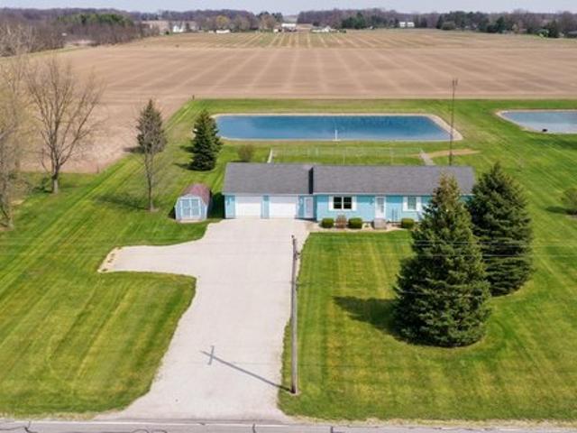 15835 Highland Center Rd, Defiance, OH 43512